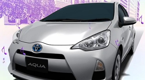 Toyota introduces Aqua at Tokyo Auto Show, foreshadowing the Prius C ...